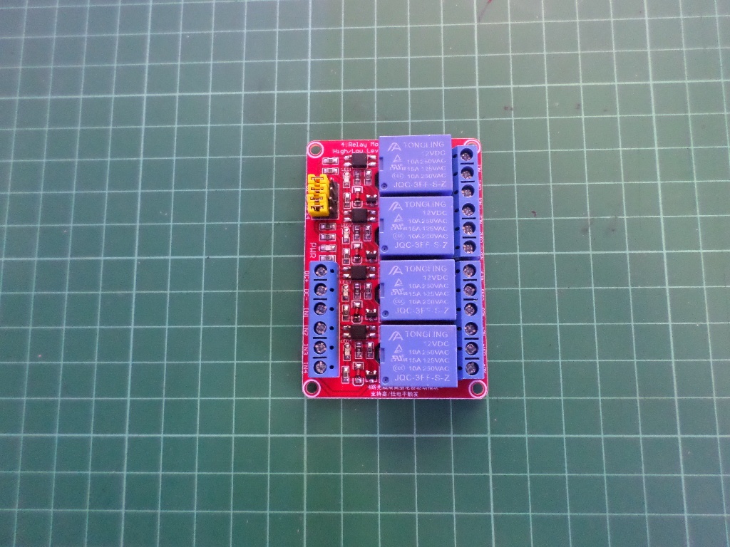 รหัส SAA008 Module Relay 12vdc 10A. 4-Channal/Low-Hight คลิกรายละเอียด>>>